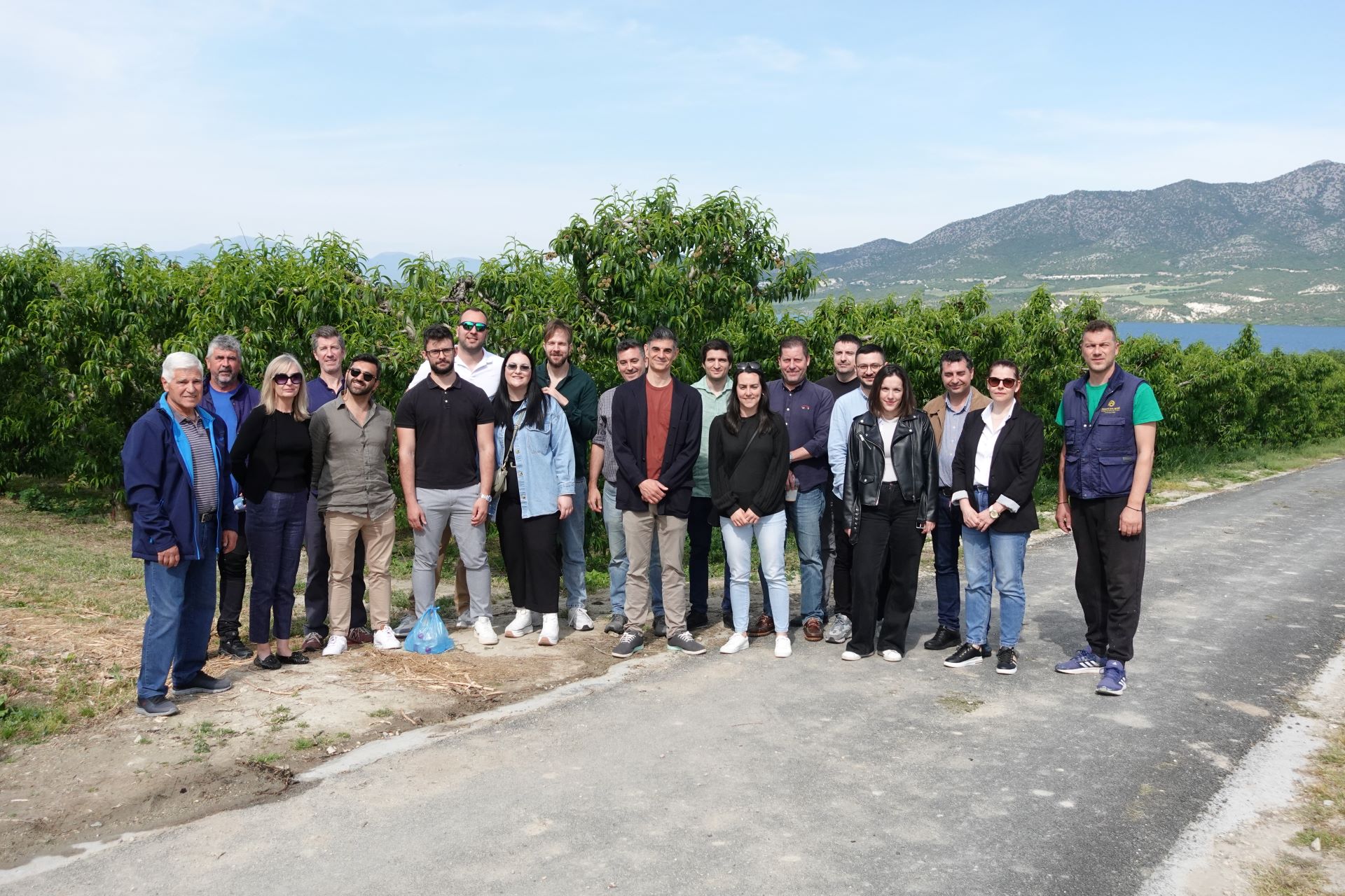 Case Study Field Visit: Peach Value Chain - BBTWINS Case Study Field Visit: Peach Value Chain - BBTWINS